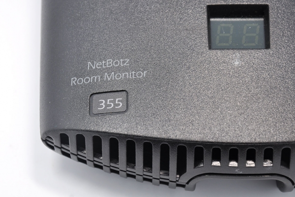 新到货APC机房环境监控(温度湿度气流)APC NetBotz300 NBWL0355摄像机 NetBotz Room Monitor 355 ...
