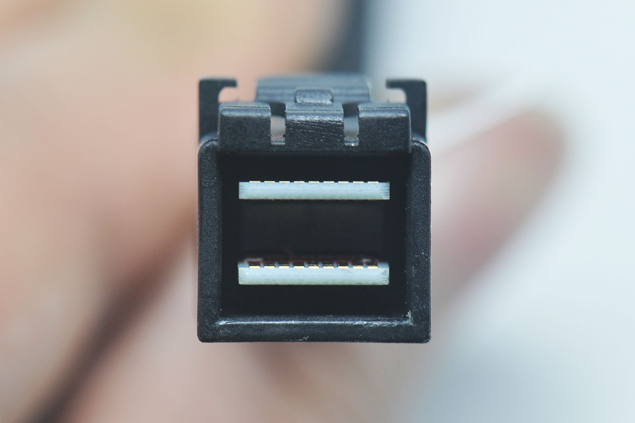 63厘米华为MINI SAS HD SFF-8643 TO Mini SAS HD SFF-8643 服务器存储阵列数据线1904051018 ...