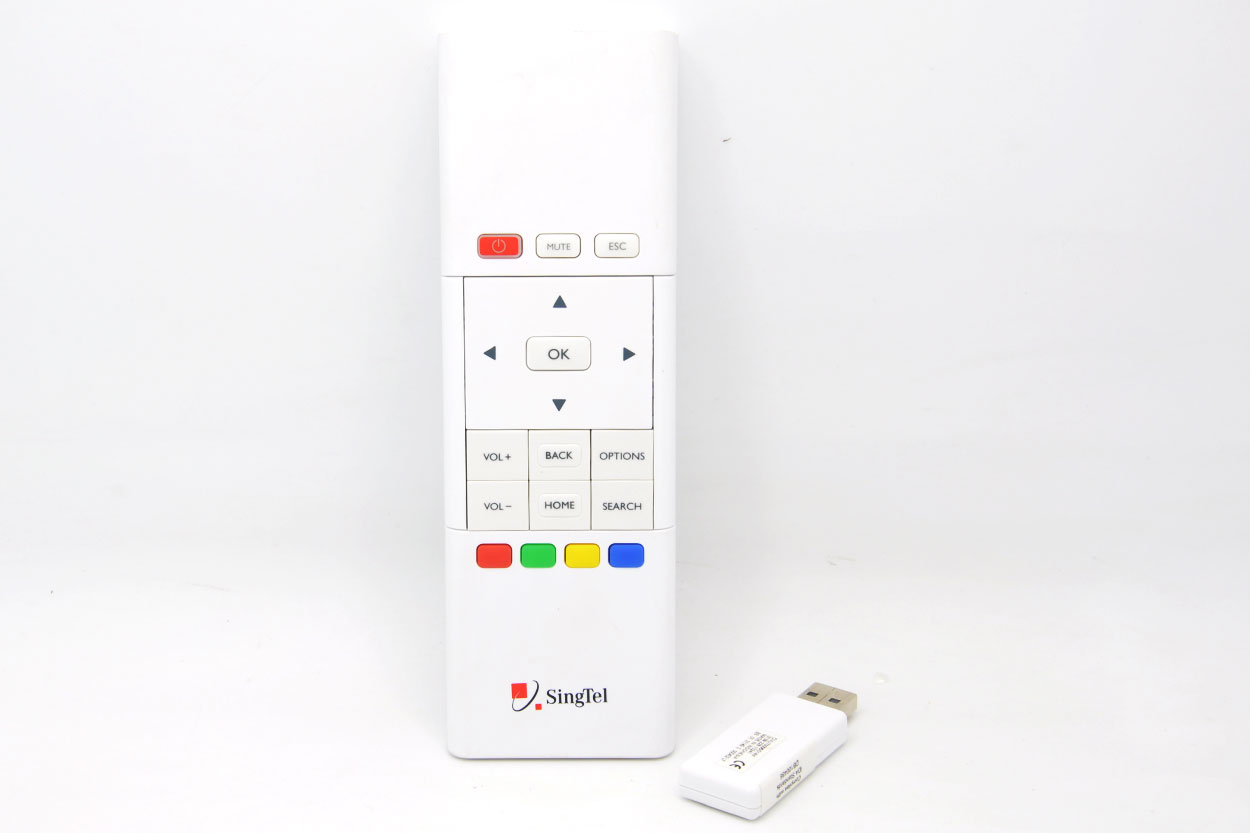 新到货新加坡电讯Singtel TV Remote DB100486 安卓 电脑 PC通用电脑无线空中飞鼠 2.4G无线键盘鼠标遥控器-青州小熊