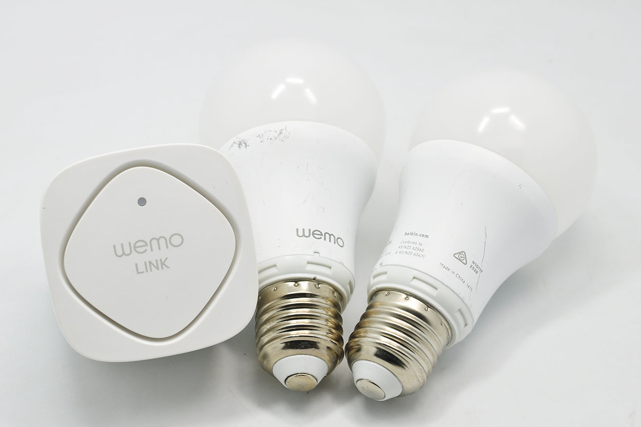 贝尔金 Belkin WeMo Smart LED Bulb 智能型灯泡 电灯 灯具LED Lighting Starter Set 智慧 ...
