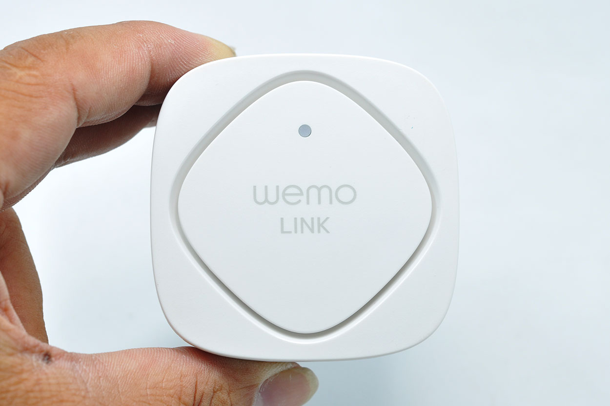 贝尔金 Belkin WeMo Smart LED Bulb 智能型灯泡 电灯 灯具LED Lighting Starter Set 智慧 ...