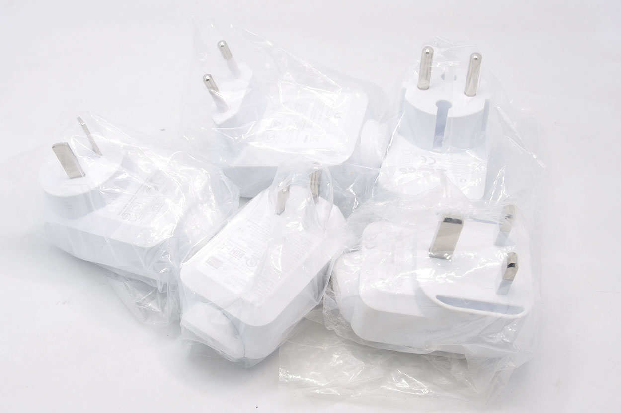原装正品UBNT AmpliFi HD 双频无线Mesh扩展器 802.11ac WiFi信号放大器磁吸盘电源AFI-PS-13W-青州小熊