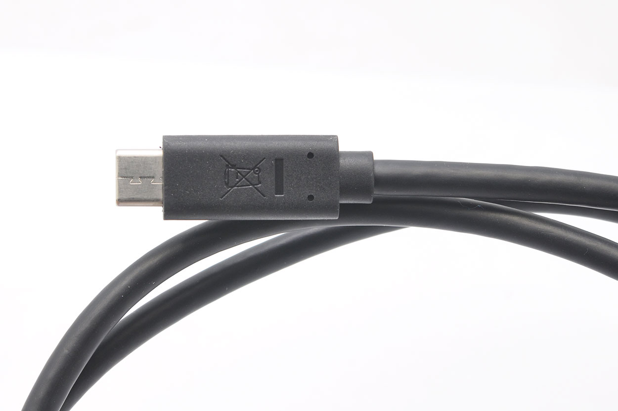 索尼SONY原装Thunderbolt™3 雷电3 雷雳3 20G被动式雷电线 USB-C 4K60Hz显示器线 双头Type-C USB-C ...