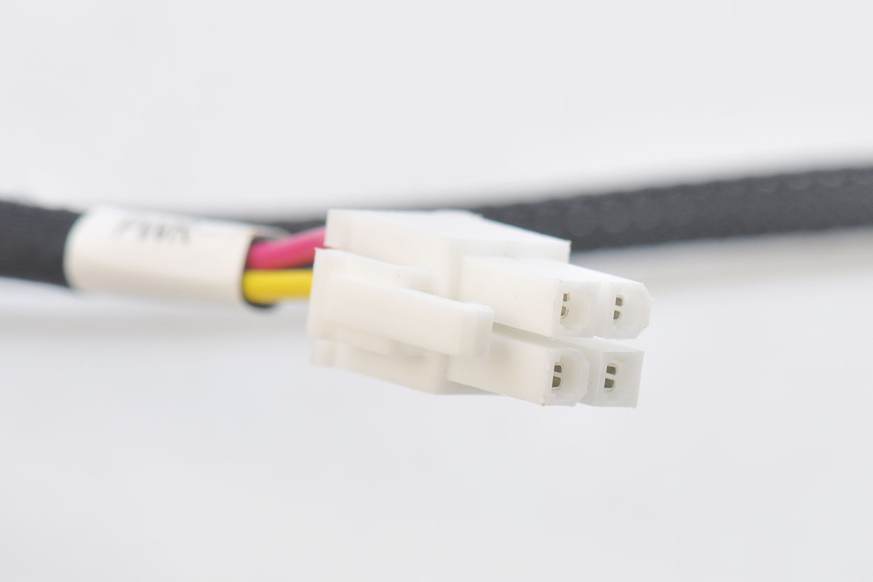 安费诺Amphenol SFF-8482 SAS转SATA连接线 29P转SATA硬盘 SATA硬盘电源数据二合一硬盘线 RSS22-0292 ...