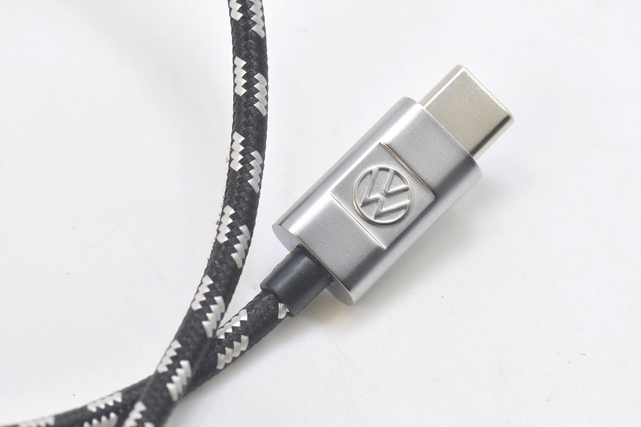 原装Volkswagen大众汽车USB-C to Micro USB 金属弯头 编织网 OTG线 USB DAC解码线 遥控器线 ...