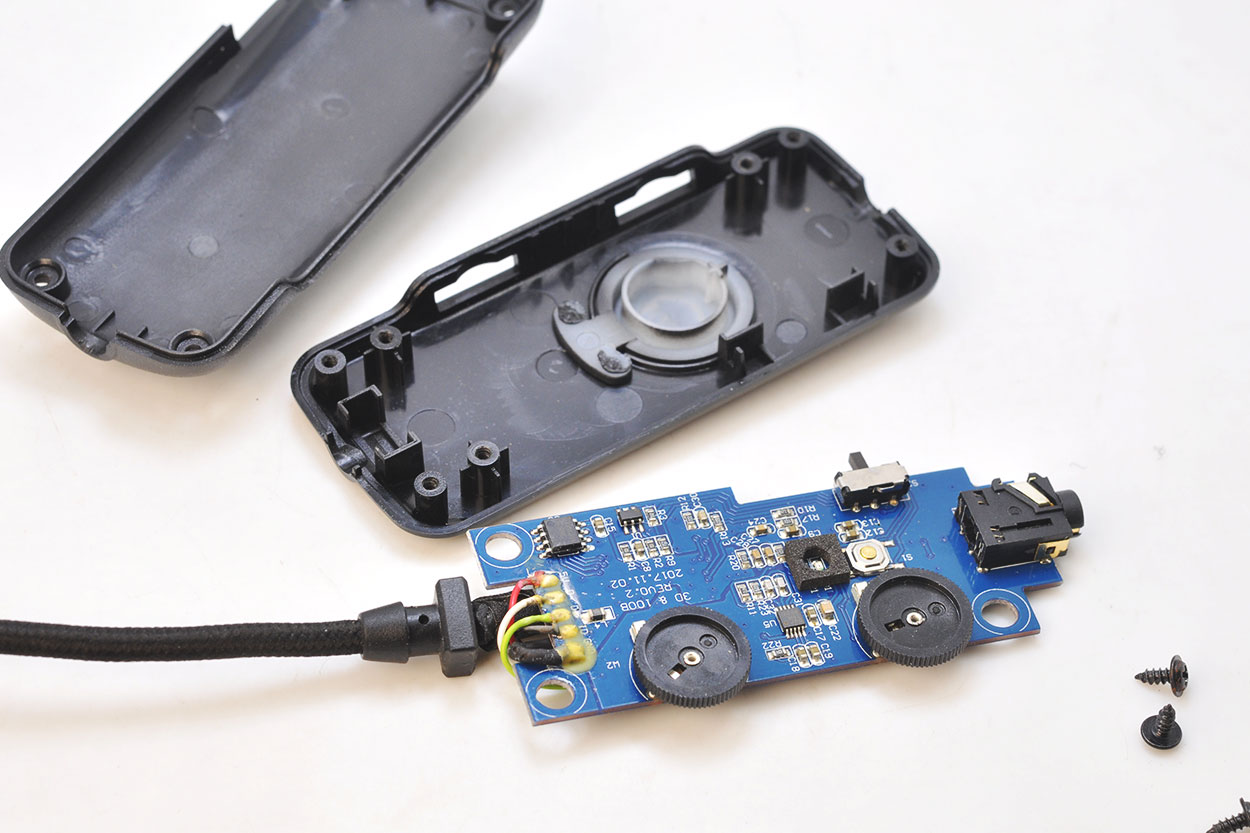 售完存档：2米长XIBERIA NUBWO-N7 PS4 Xbox One Nintendo Switch 台式机电脑笔记本 USB外置声卡 ...