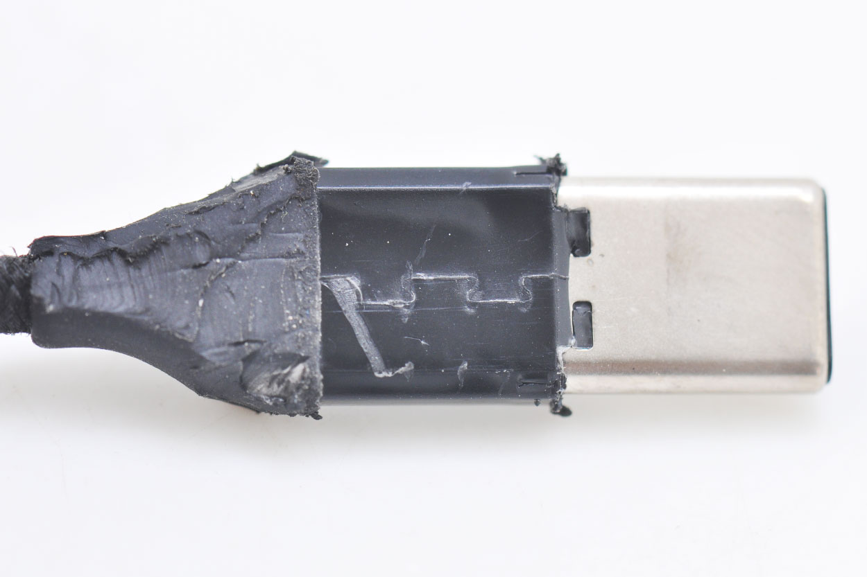 售完存档：原装SAMSUNG三星AKG Type-C USB-C Galaxy S20版GH59-15252A黑色 GH59-15107A白色 ...