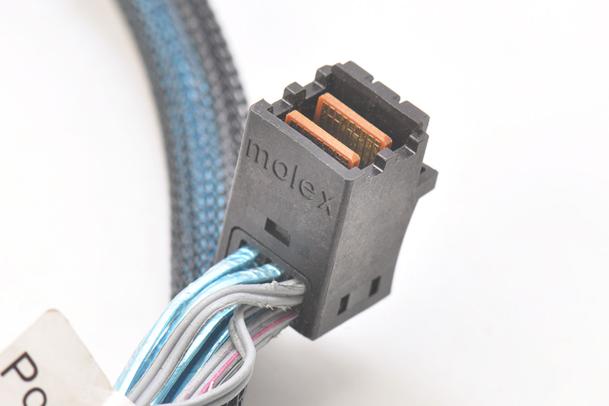 售完存档：85厘米长Molex莫仕原装MINI SAS线SFF 8087对变头直角8643 HD SAS服务器存储阵列卡背板数据线 12G对 ...