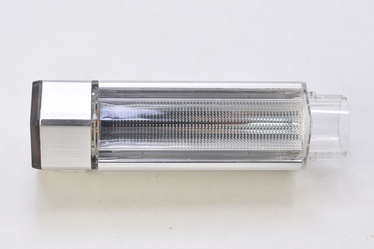 新到货半成品研究品故障品坏的全新OHM LED LANTERN&TORCH 2-WAY LIGHT LED-B101S 手电筒-青州小熊