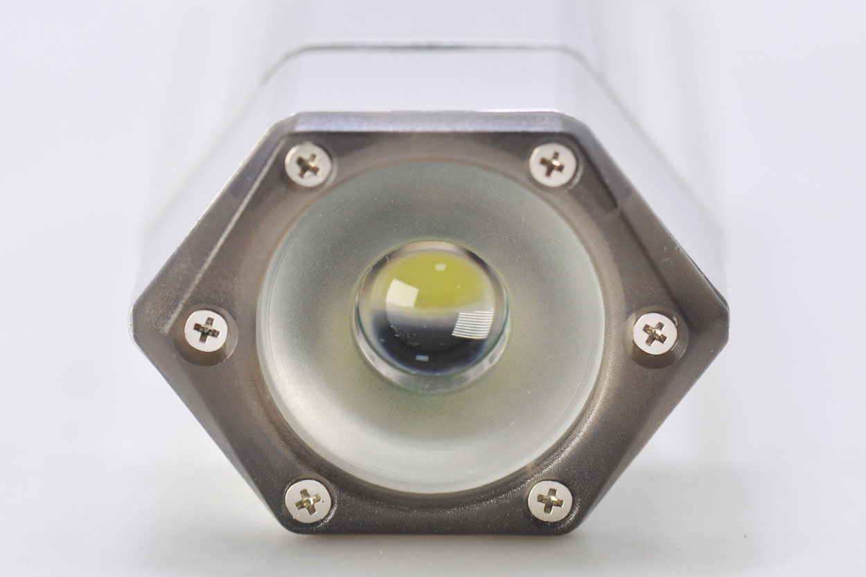 新到货半成品研究品故障品坏的全新OHM LED LANTERN&TORCH 2-WAY LIGHT LED-B101S 手电筒-青州小熊