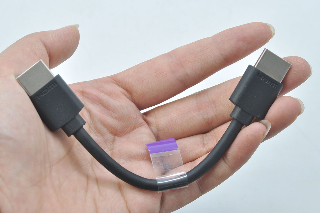 新到货原装15厘米长Yandex TV HDMI 2.1 4K120Hz 3840*2160 3D 48Gbps HDTV 电视果 电视棒子 ...