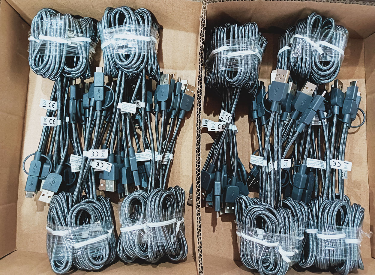 1.5米长原装索尼SONY二合一USB2.0 TO Micro USB转 USB-C Type-C 通用安卓数据线快充充电线USB-A to ...