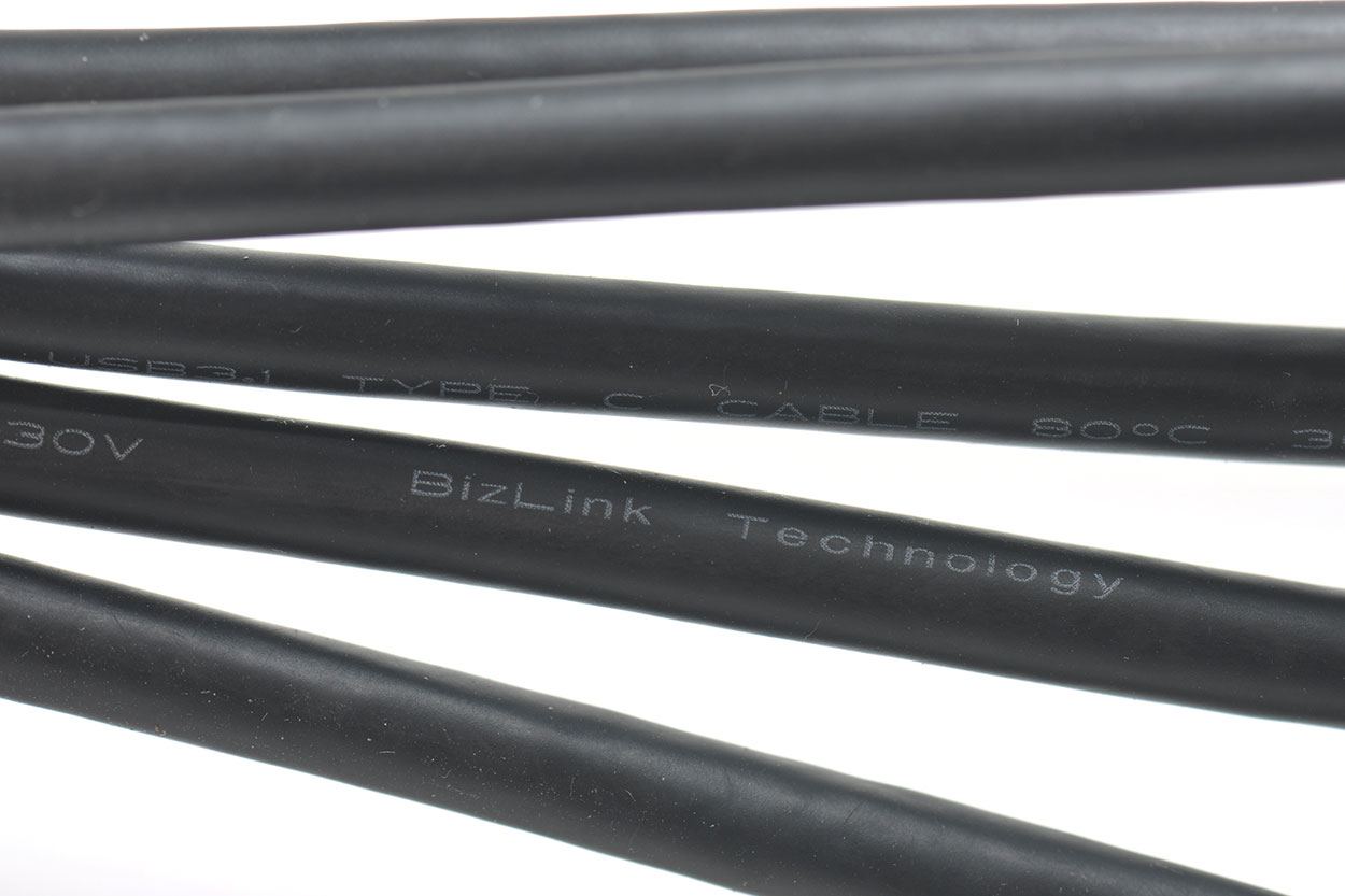 Bizlink 1.8米长 Thunderbolt™3 雷电3 雷雳3 20G被动式雷电线USB-C 4K60Hz显示器线 双头Type-C ...