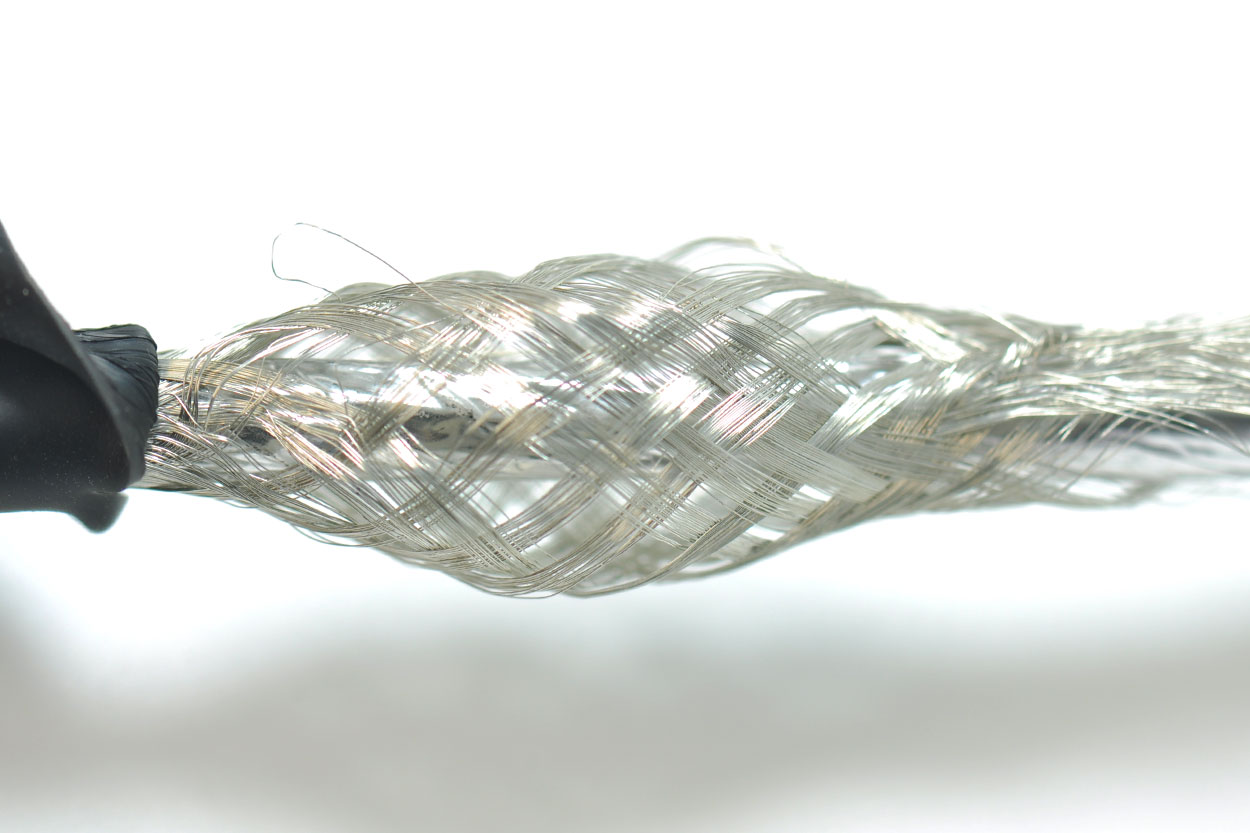 售完存档：Bizlink 1.8米长 Thunderbolt™3 雷电3 雷雳3 20G被动式雷电线USB-C 4K60Hz显示器线 双头 ...