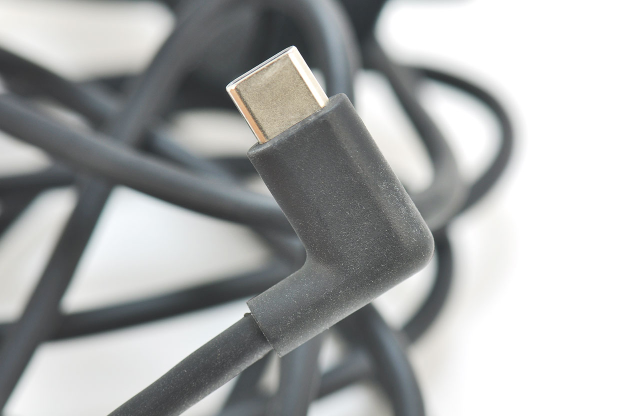 售完存档：2米长 Framework框架笔记本USB-C TO USB-C 20V5A 100W PD3.0协议通用快充笔记本 手机 平板C口 ...