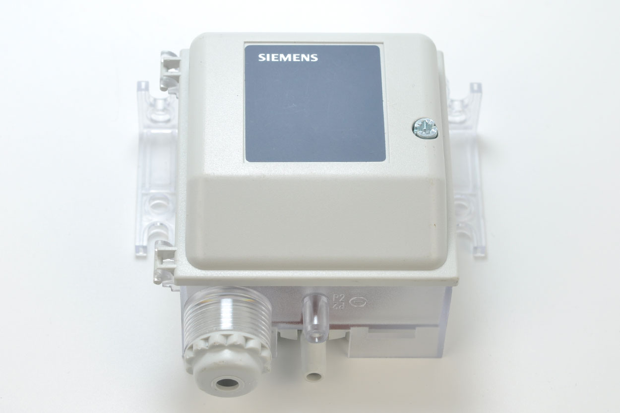售完存档：原装正品西门子Siemens QBM2030-1U S55720-S244 风道压差管道静压气压传感器-青州小熊