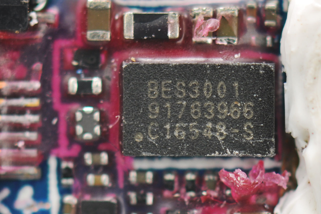 来个白色SAMSUNG三星AKG Type-C USB-C Galaxy S20版GH59-15252A FM耳机高防假货对比教程 感觉会有 ...