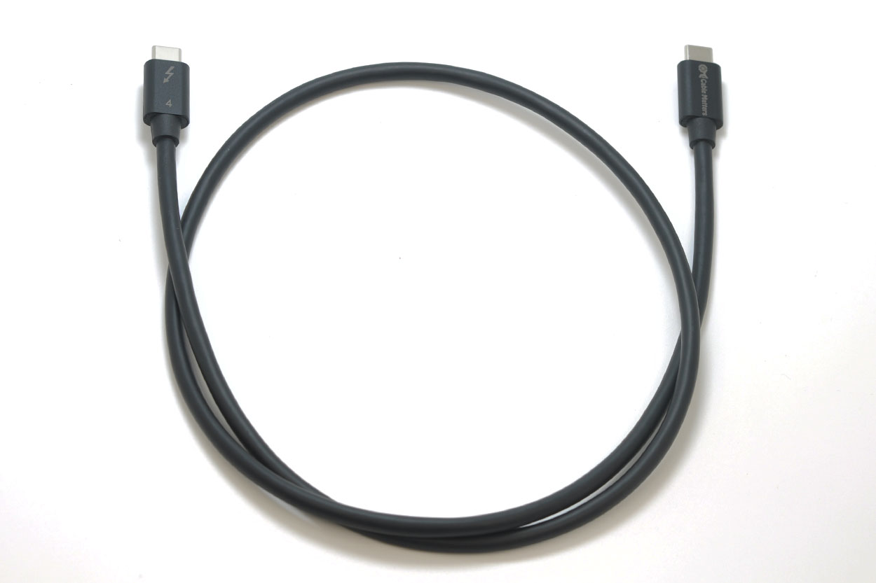 80厘米长Cable Matters 40Gbps Thunderbolt 4 Cable 4K 8K 雷雳4 雷电4 USB4 雷电3 ...