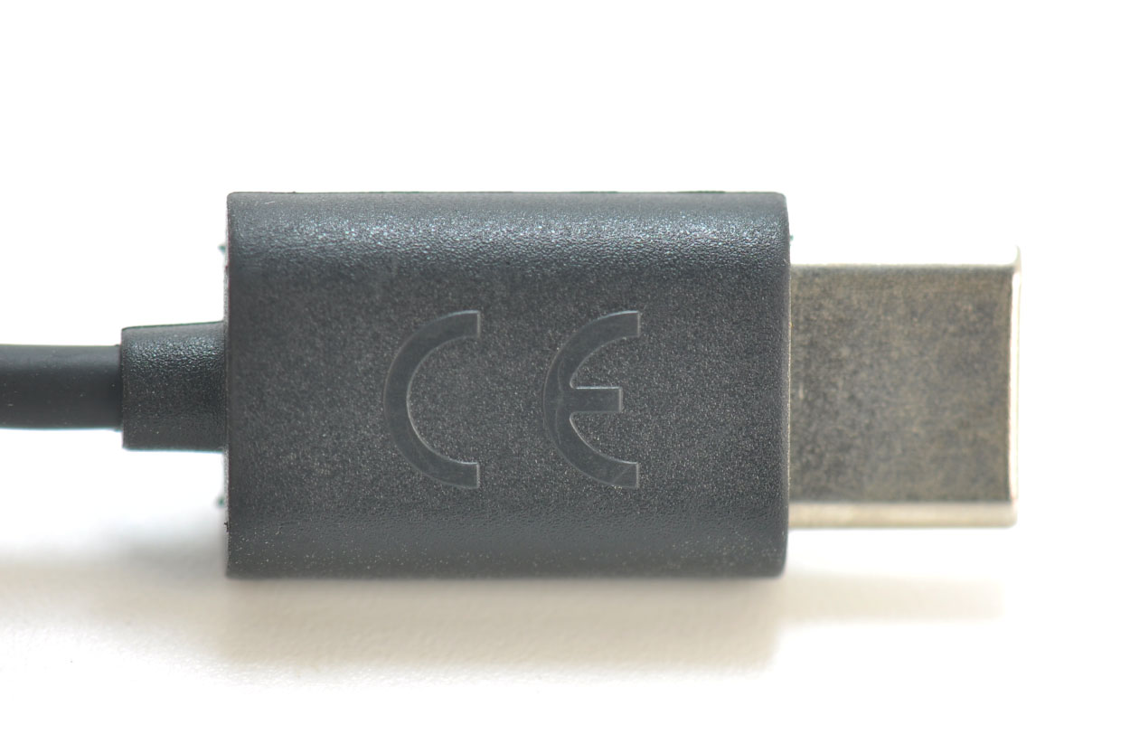 全新原装索尼SONY Xperia XZ2 XZ3手机TYPE-C接口 USB-C 转3.5mm耳机转换线 EC260 1310-9805 ...