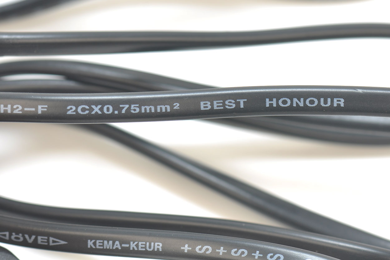 新到货1.8米欧标EU两园插转两孔8字笔记本电源线Cheng HO CH-203 CH-204 Power Cord Cable-青州小熊