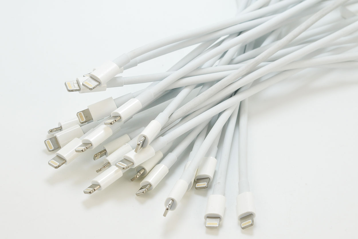 测试版新iPhone转老iphone4接口Apple Lightning to 30-pin 转换器（0.2 米）闪电转30针 数据线 ...