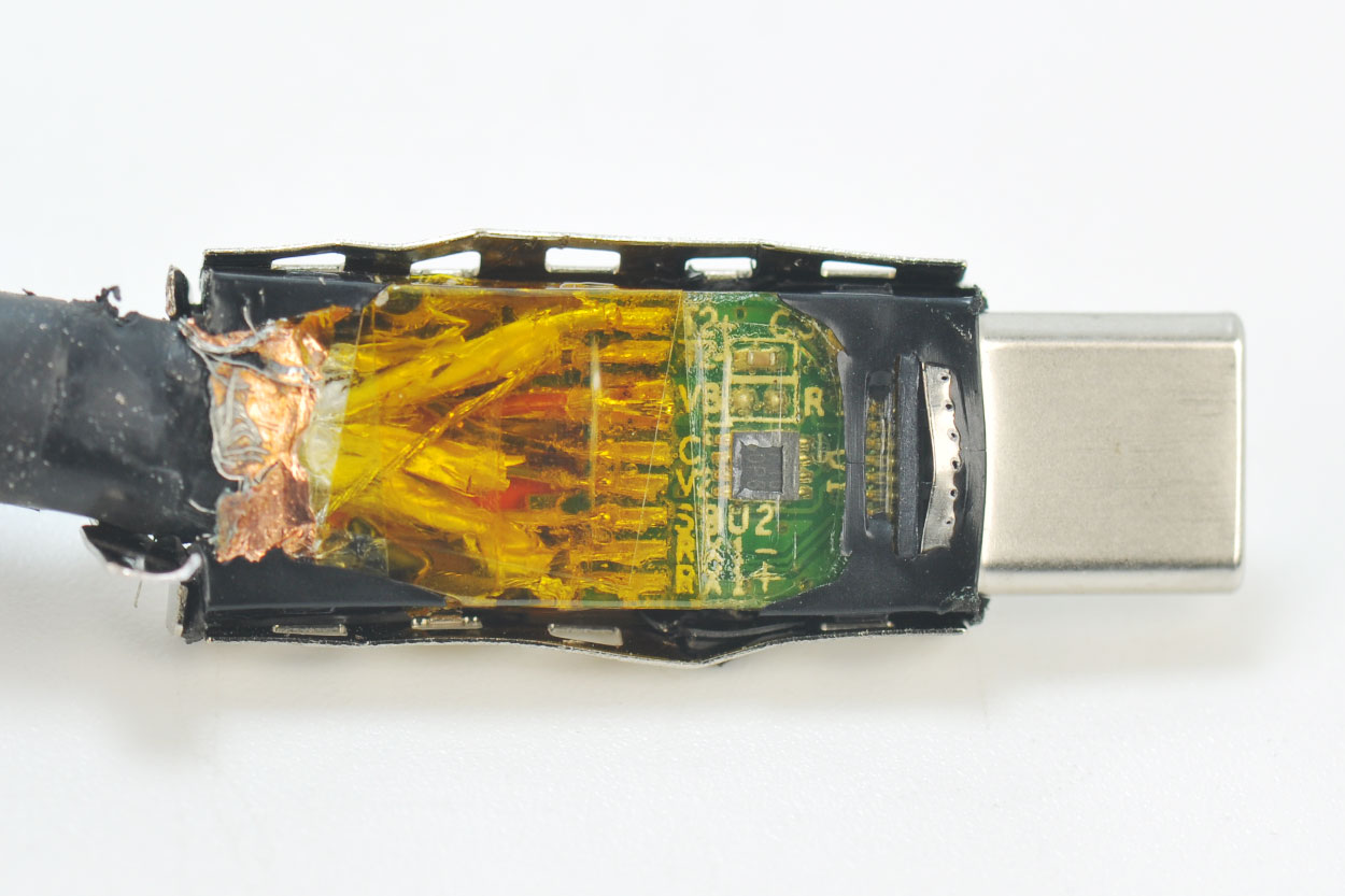 新到货一米长Gigabyte 显示器 USB Type-C Cable USB 3.2 Gen2 20G 20V5A 100W 半速雷电3 4 ...