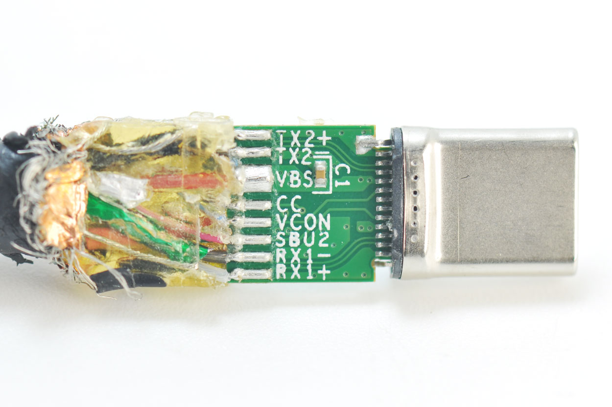 新到货一米长Gigabyte 显示器 USB Type-C Cable USB 3.2 Gen2 20G 20V5A 100W 半速雷电3 4 ...