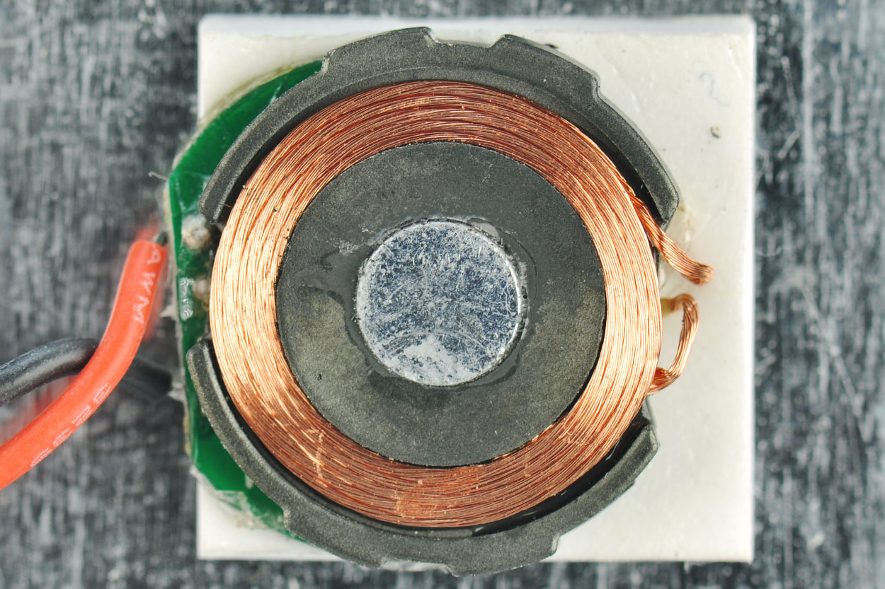 售完存档：TECTAG 10W Fast 3合一 苹果设备全家桶 无线充电板iPhone Apple Watch AirPods QI MIQ ...