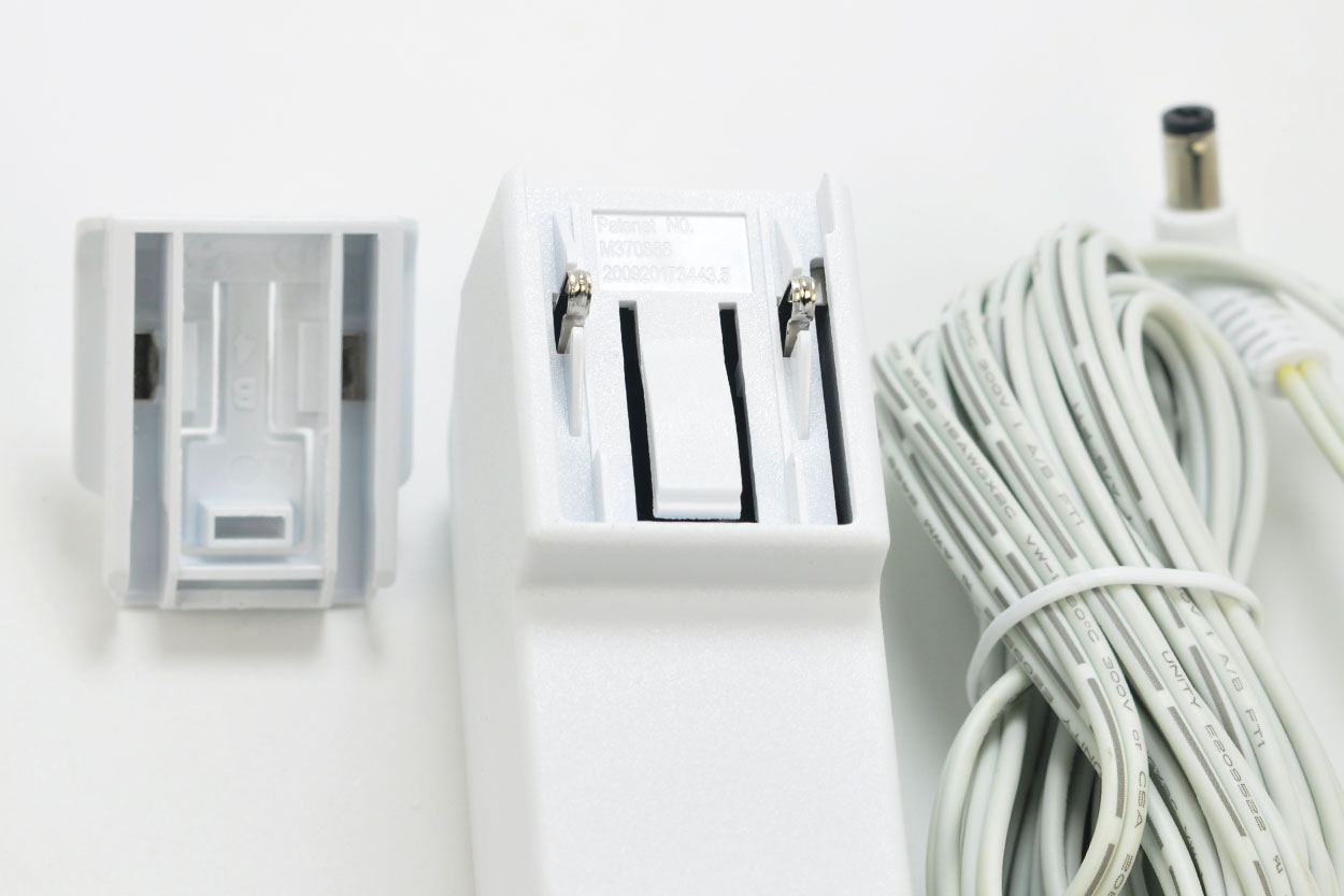 新到货白色DVE CUIINC DSA-12CB-12 120100 490-SMI12-12-VW-P5R 12V1A 3米长线带磁环弯头5 ...