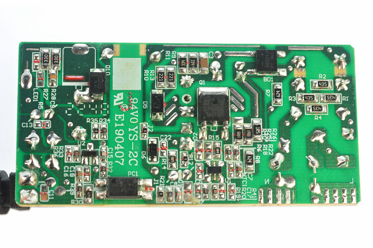 新到货全新原装快思聪Crestron PW-2407WUL 2045866 24V0.75A 18W墙插式电源 通用二针电源线接口 Wall ...