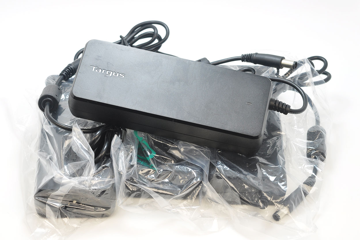 新到货散装泰格斯Targus AC-DC APA150205 20.5V7.31A 150W DOCK190扩展坞原配电源适配器BUS0415 ...