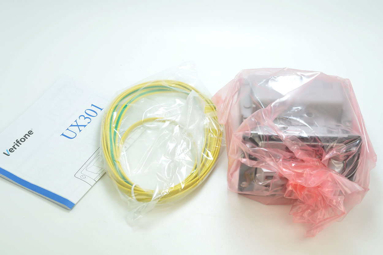 原装惠尔丰Verifone UX301-STD Card Reader M159-301-000-WWA 加油机自动零售信用卡银行卡IC卡读卡 ...