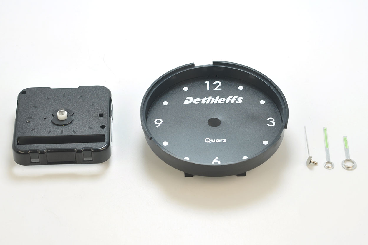 8厘米DETHLEFFS QUARTZ CLOCK OSTAR爱时达F333机芯 石英表 玻璃表盖 大篷车房车车载表盘 桌面摆件小时钟-青州小熊