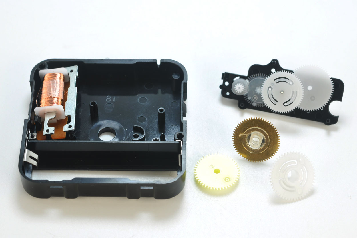 8厘米DETHLEFFS QUARTZ CLOCK OSTAR爱时达F333机芯 石英表 玻璃表盖 大篷车房车车载表盘 桌面摆件小时钟-青州小熊