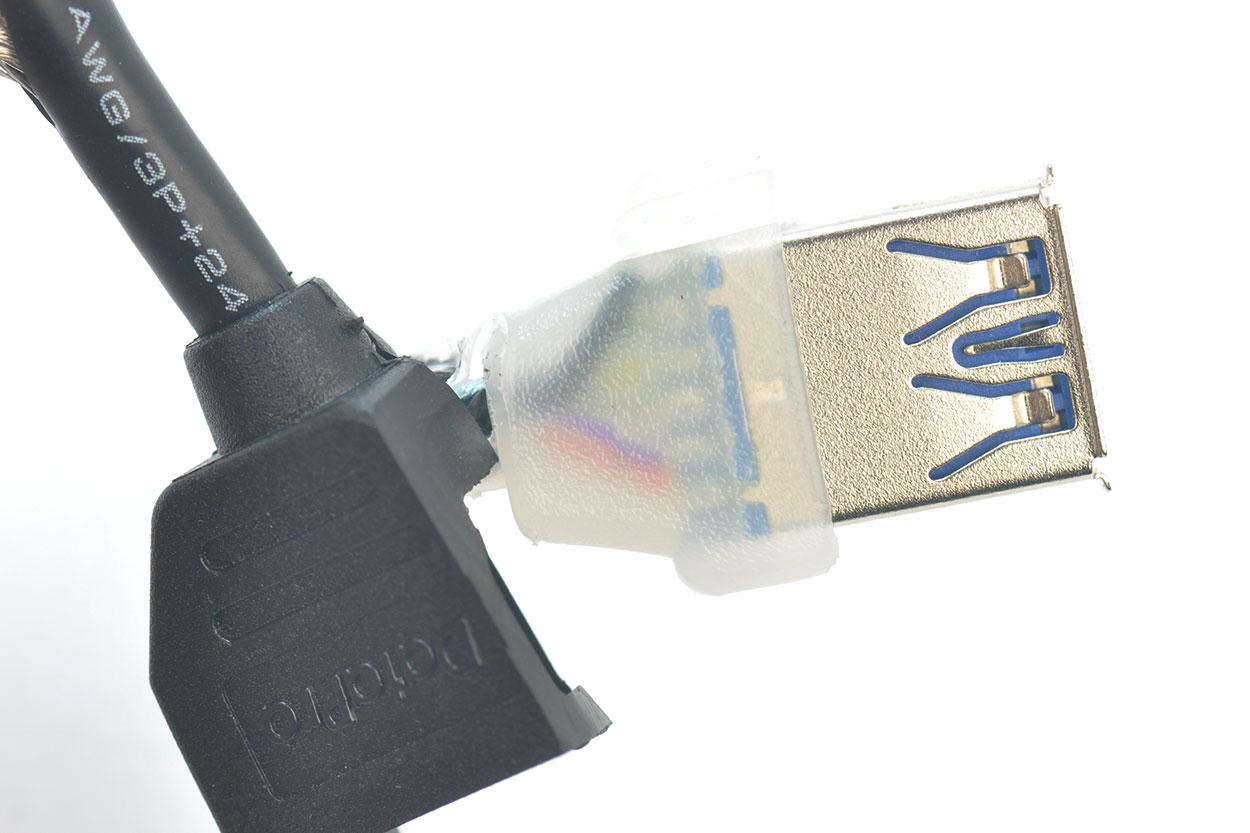 新到货30厘米长DataPro USB-C转USB3.0-A母转TYPE-C-OTG数据线带耳朵螺丝孔固定机箱连接线Panel-Mount ...