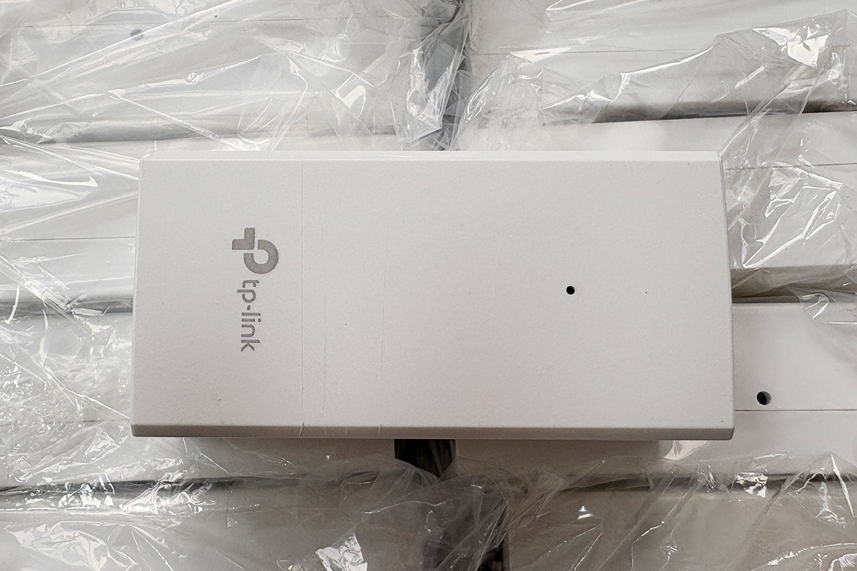 TP-LINK普联TL-POE2406 24V0.25A TL-POE2412G 24V0.5A 1000M千兆POE供电模块电源PoE适配器 ...