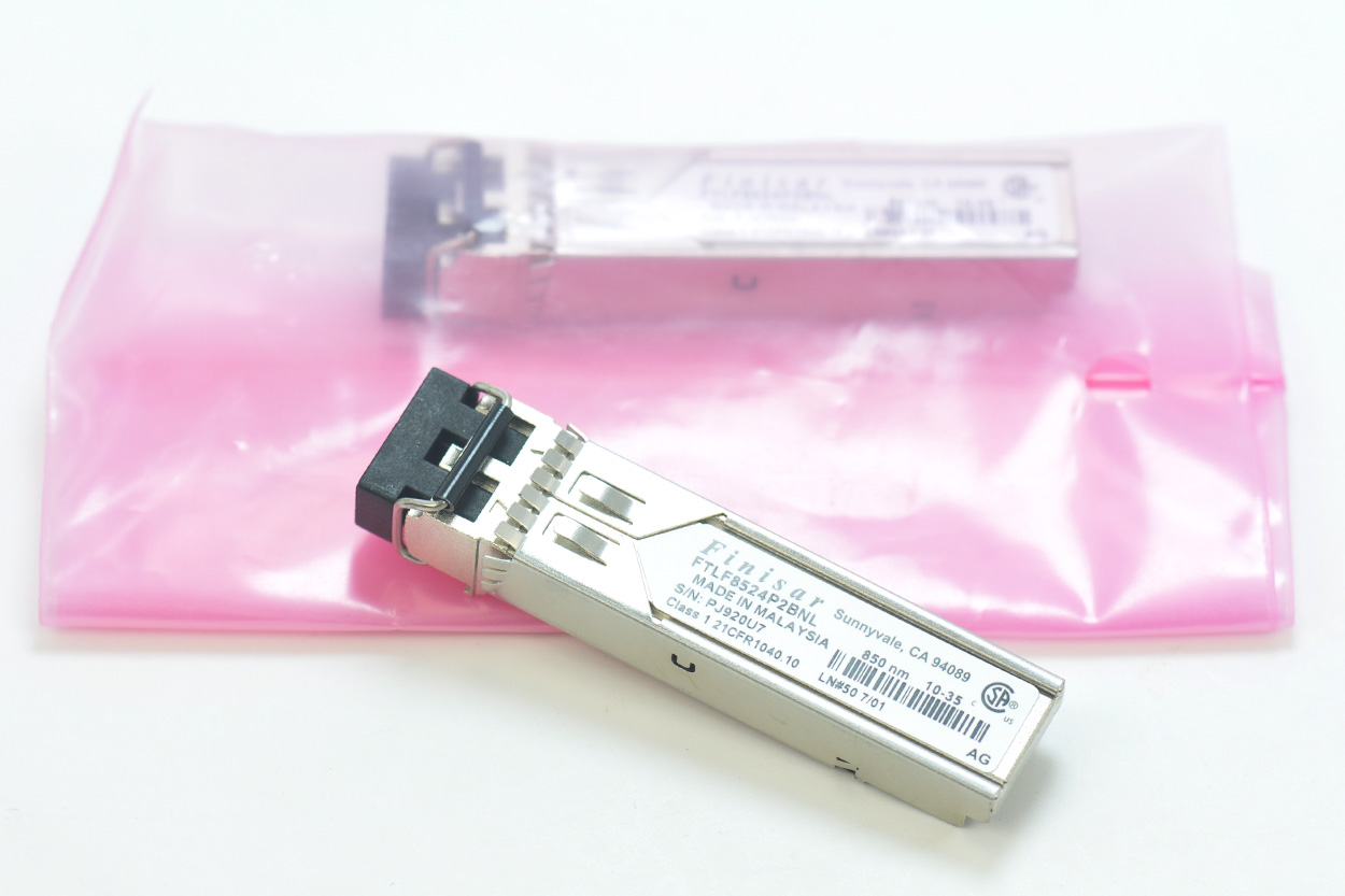 新到货2个装华为 Huawei Optical Transceiver Finisar FTL8524P2BNL eSFP 850nm 4 ...