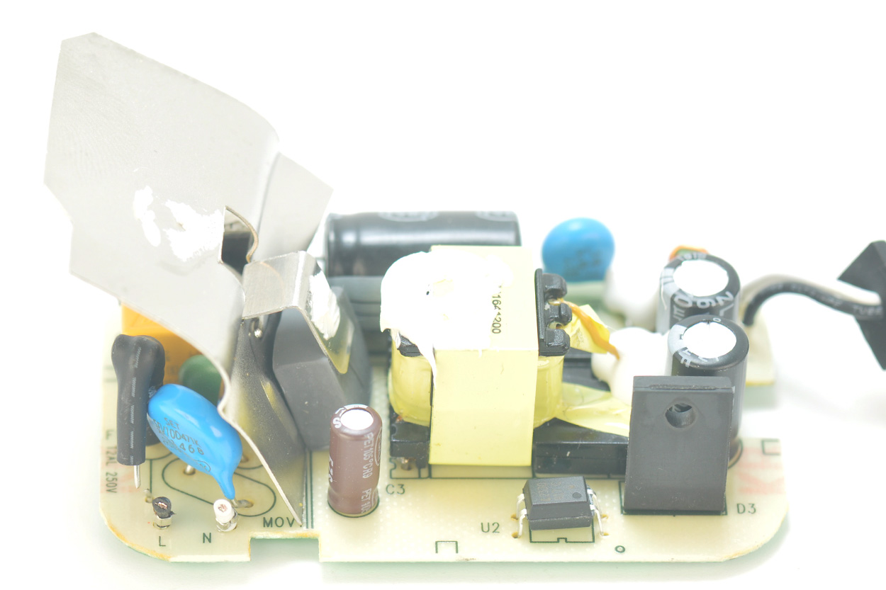 新到货全新原装英标港标大三插Sky Intertek SP210UK-K Power Supply Adapter Black 12V 1 ...