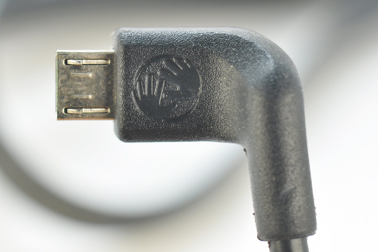 Micro USB接口TomTom Traffic Receiver 4UUC5 4UUC.001.05 Car Auto power ...