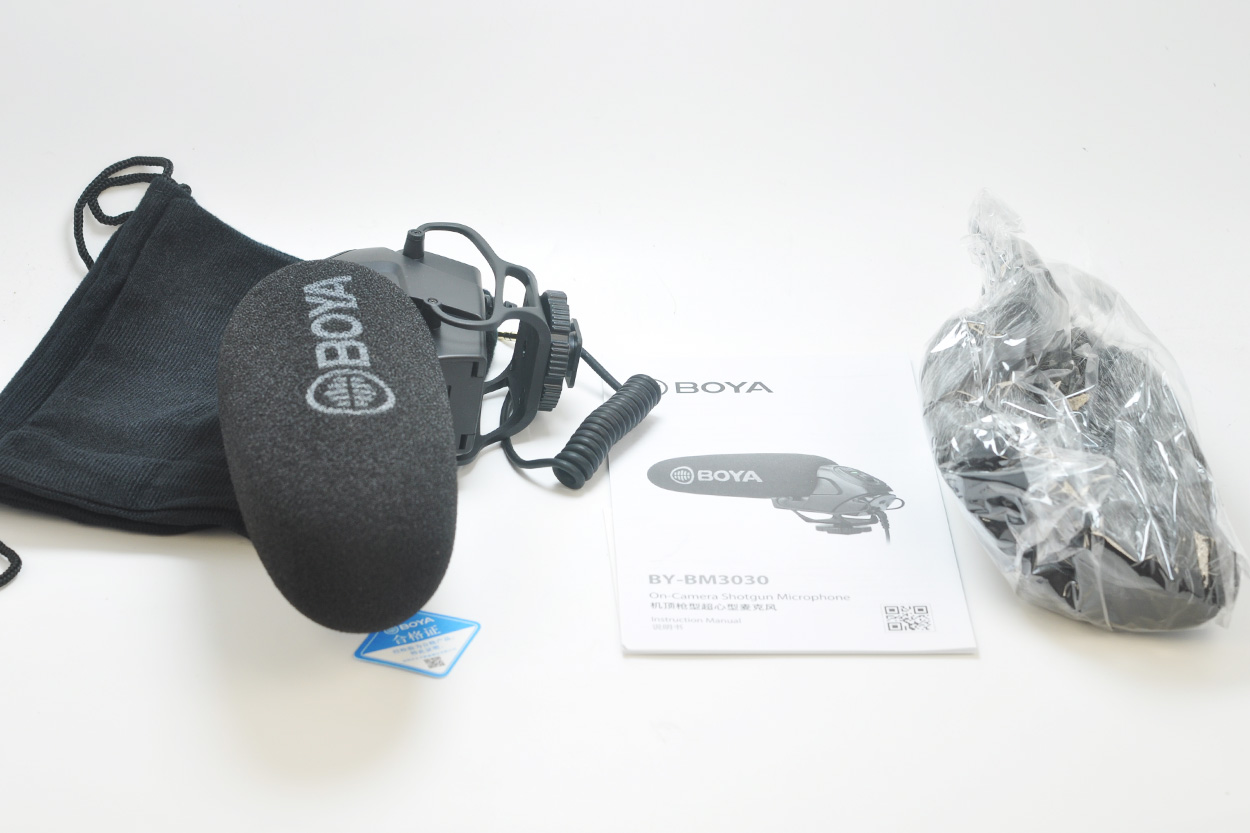 博雅BOYA BY-BM3030 3.5MM音频接口 智能降噪 相机机顶枪型超心形电容式专业级机顶麦克风-青州小熊