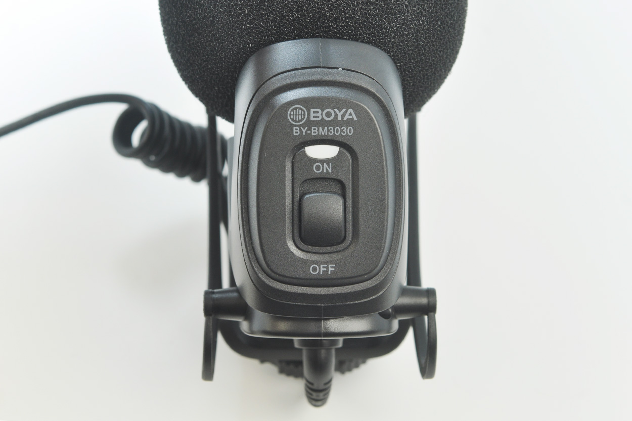 新到货博雅BOYA BY-BM3030 3.5MM音频接口 相机智能降噪机顶枪型超心形电容式专业级机顶麦克风-青州小熊